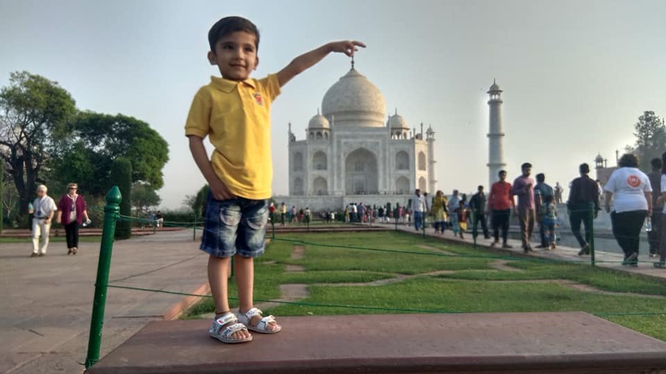 Taj Mahal Darshan From Surat Gujarat - Up to 40% Off - Taj Mahal Tour ...