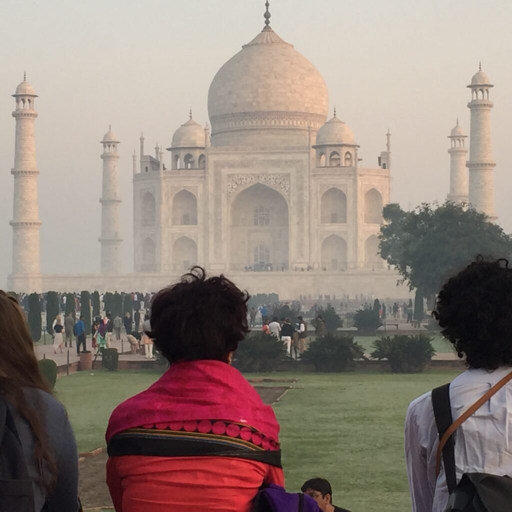 Top Tourist Attractions Near the Taj Mahal for Your Day Trip from Delhi ...